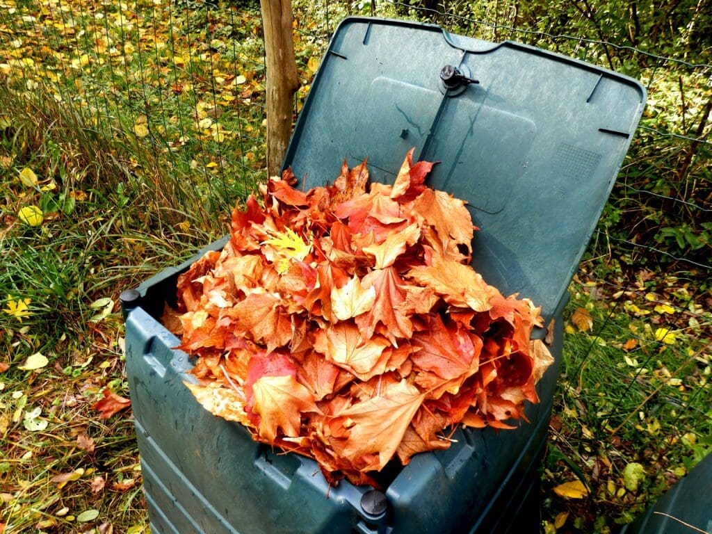 Fall / Autumn Leaf Recycling Program | Hsu Growing Supply | Compost ...